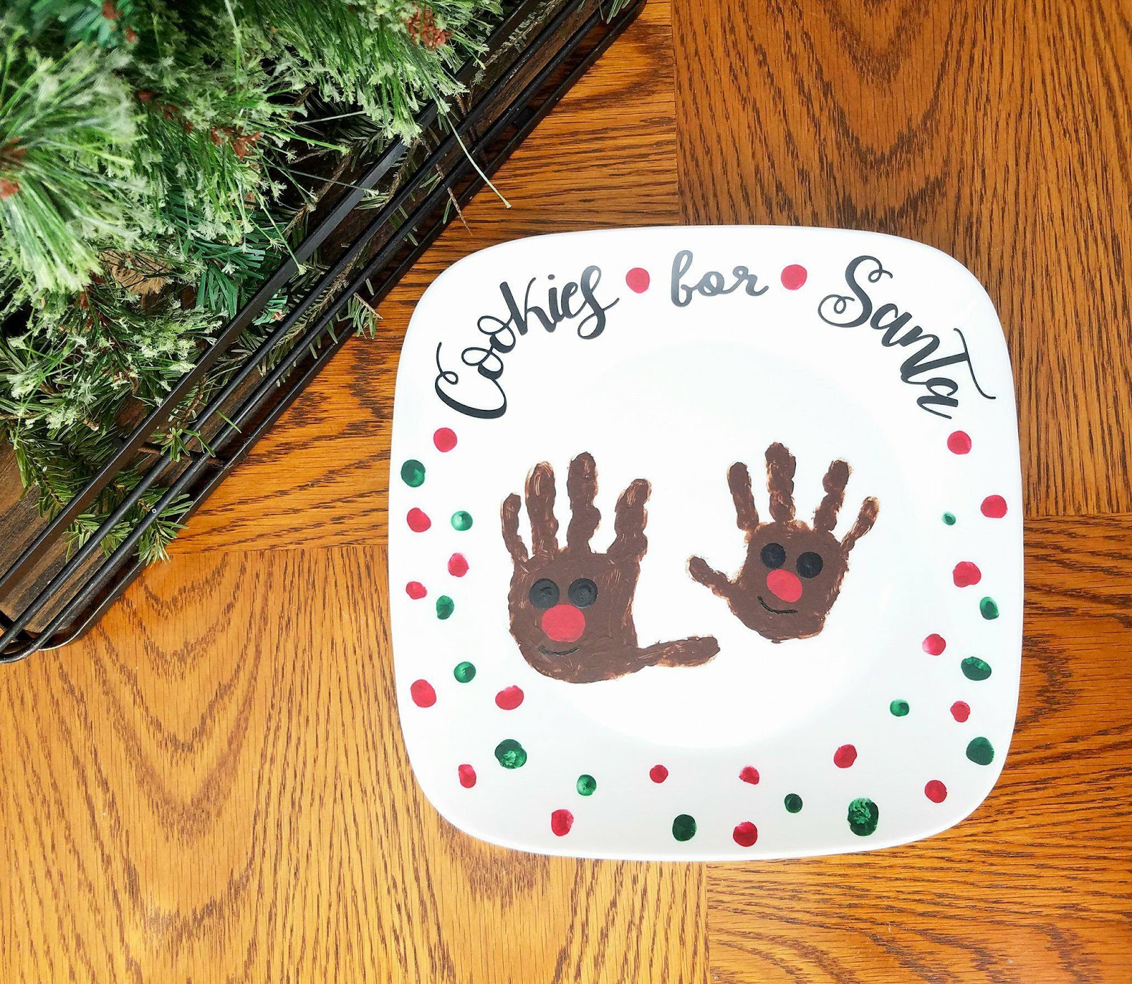 The Littlest Adventures: Cookies and Milk for Santa: DIY Plate & Bottle
