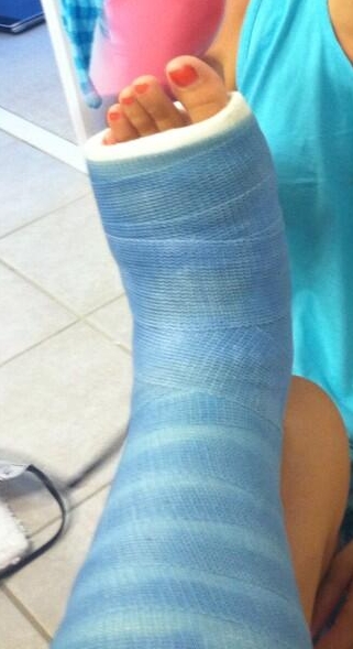 Casts and Toes: Friday Grab Bag!