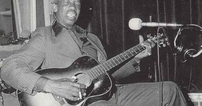 The Blues Never Die: MAXWELL STREET JIMMY DAVIS
