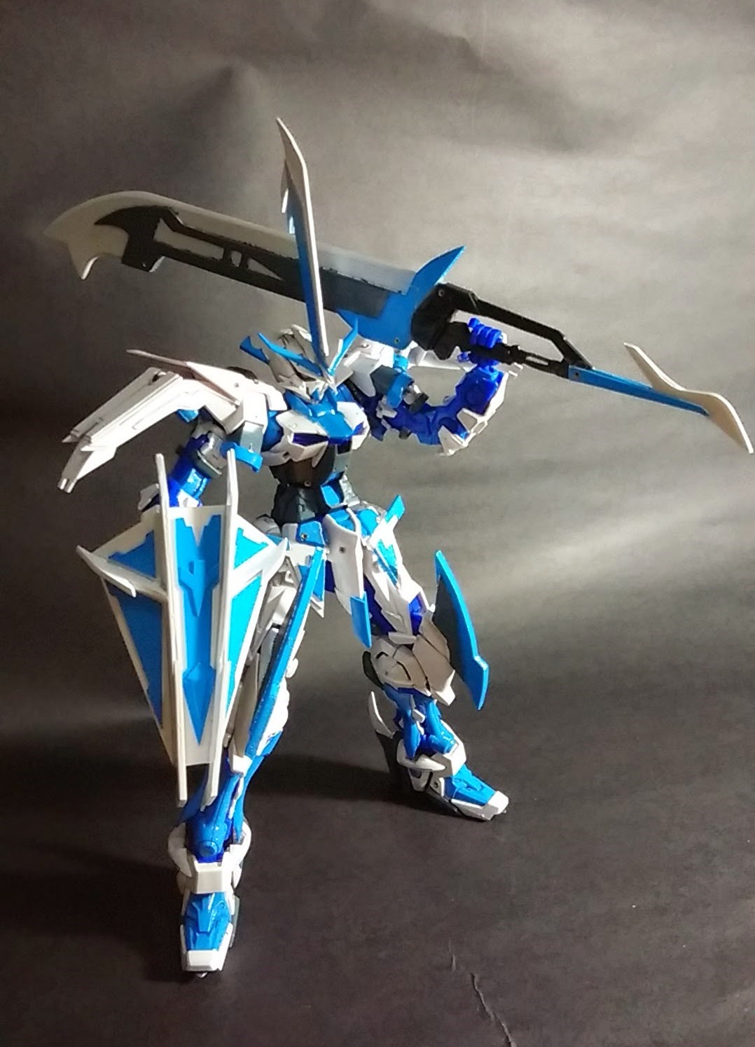GUNDAM GUY: GUNDAM GUY: READERS FEATURE GUNPLA BUILD - "Royal Knight ...