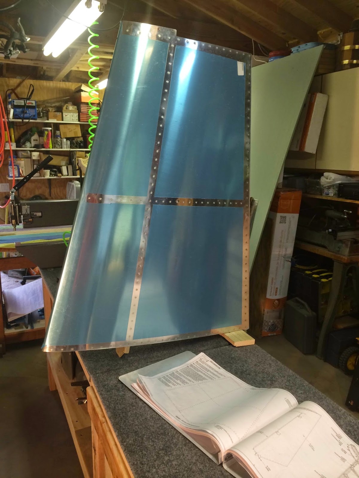 Cliff's RV-10 Blog: Vertical Stabilizer Construction