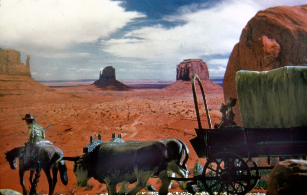 Trackside Scenery: The 20 Mule Team