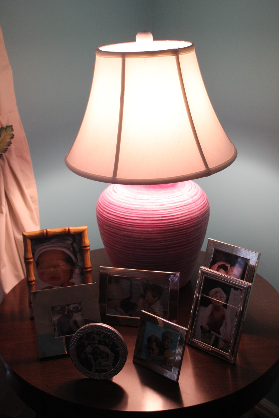 the pink clutch ...: Hunting at Goodwill!