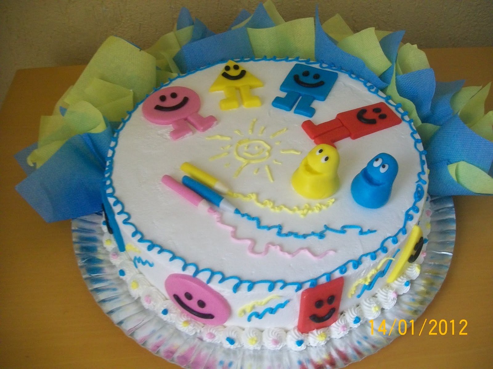 Gisele Bolos Artísticos e Doces Finos: BOLO MISTER MAKER