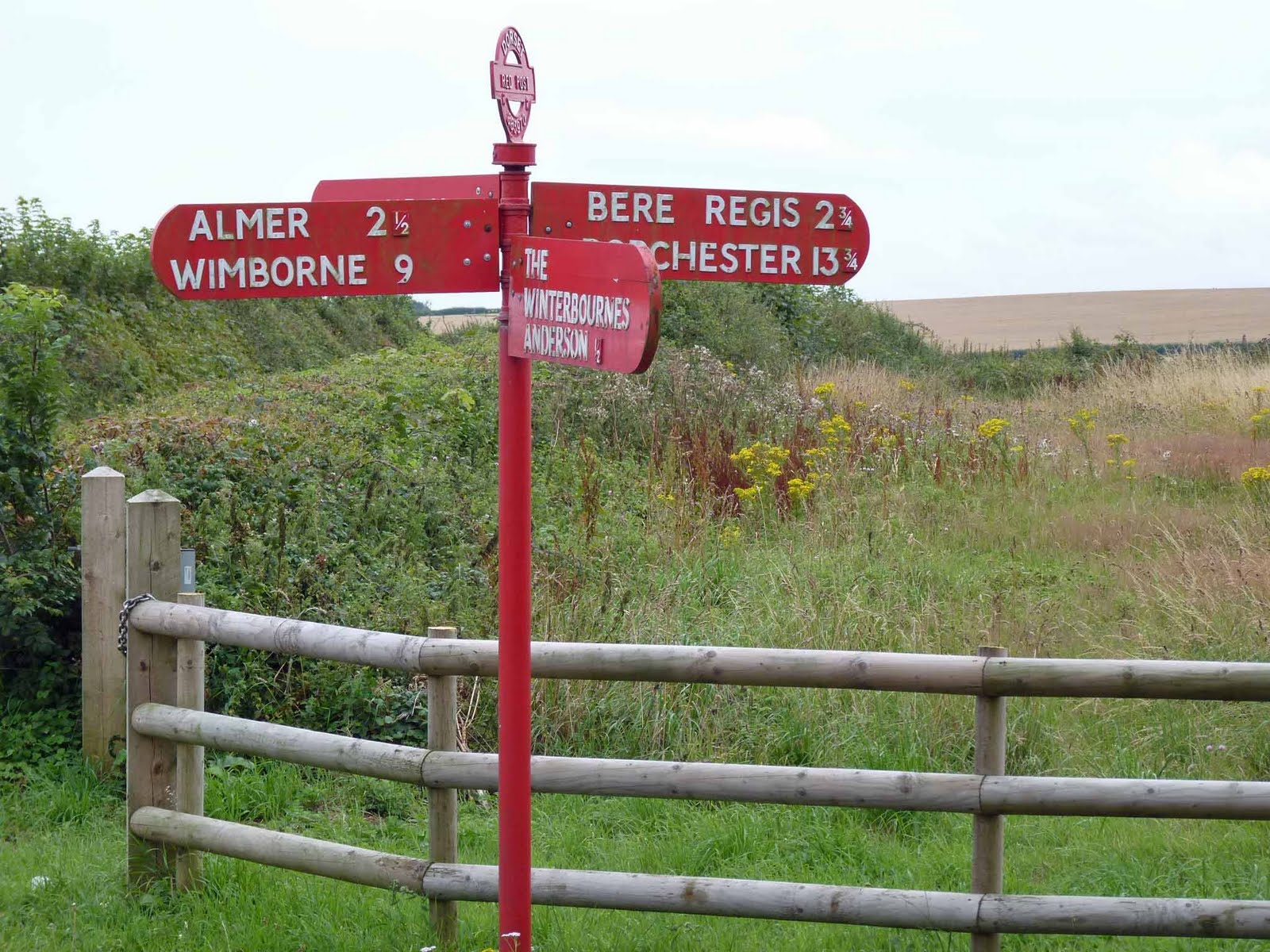 Dorset Allsorts: Red Post 883970