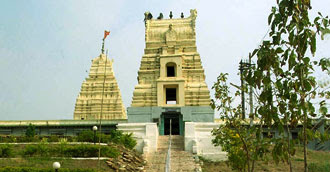 andhra temples: Pattiseema Sri Veereswara Swamy Temple /Pattiseema ...