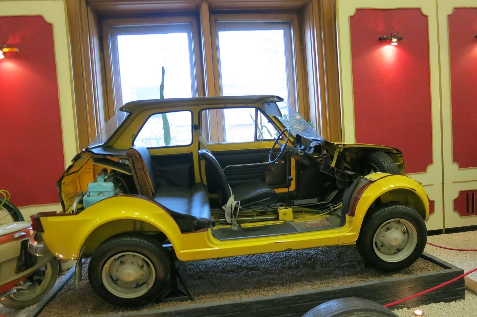 Rick The Traveller: Museum of Technology in Warsaw - part 1: Automotive