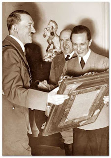 World War II in Pictures: Happy Hitler Pictures