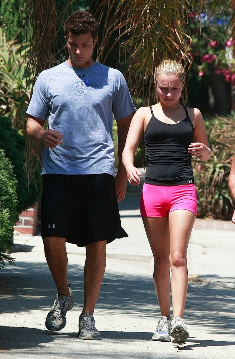 Hayden Panettiere Back With Harry Morton ~ Fashion And Styles