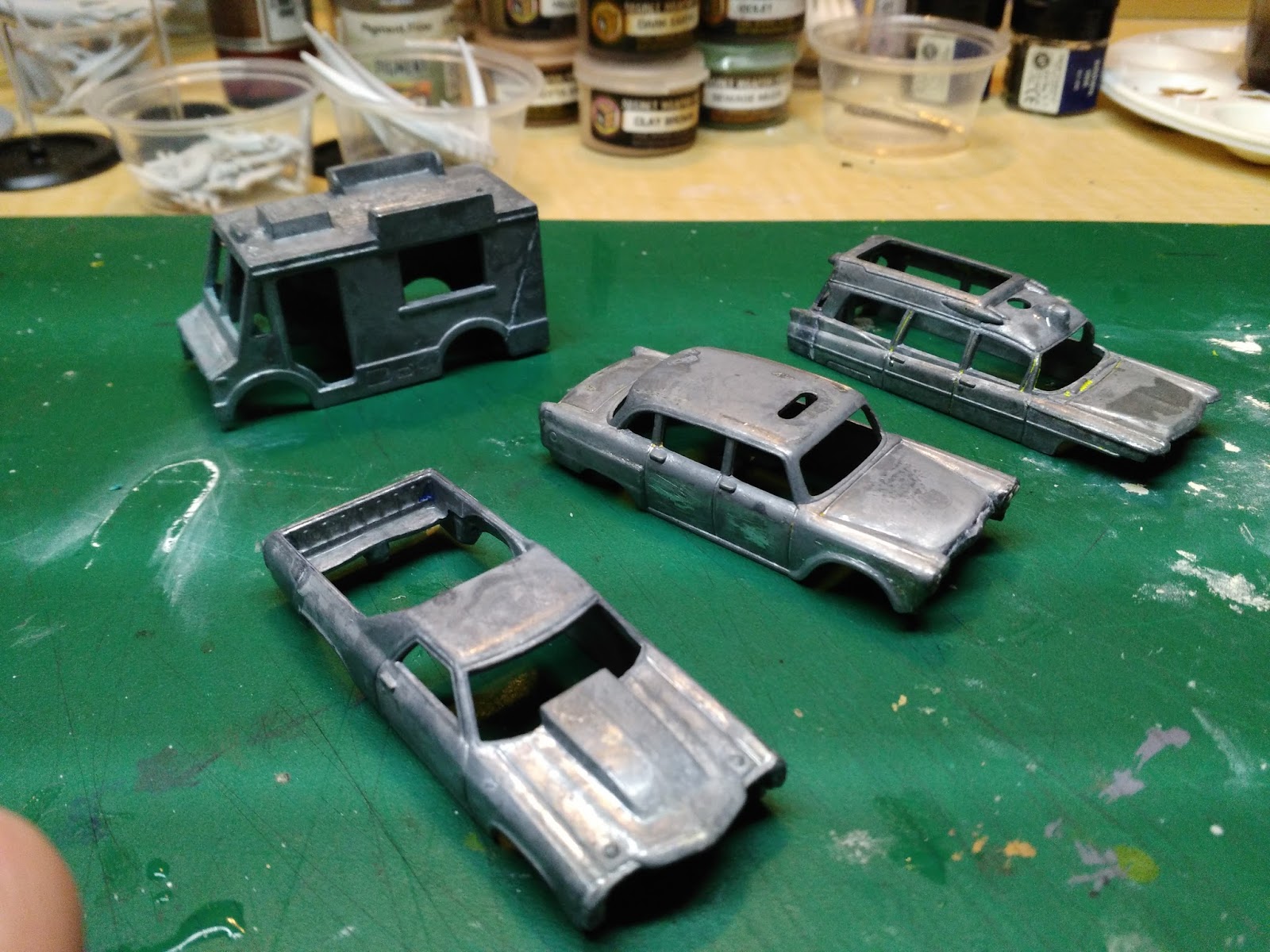Quixotic Gamer: Conversion and Painting - Vehicular Combat, First Car(s)
