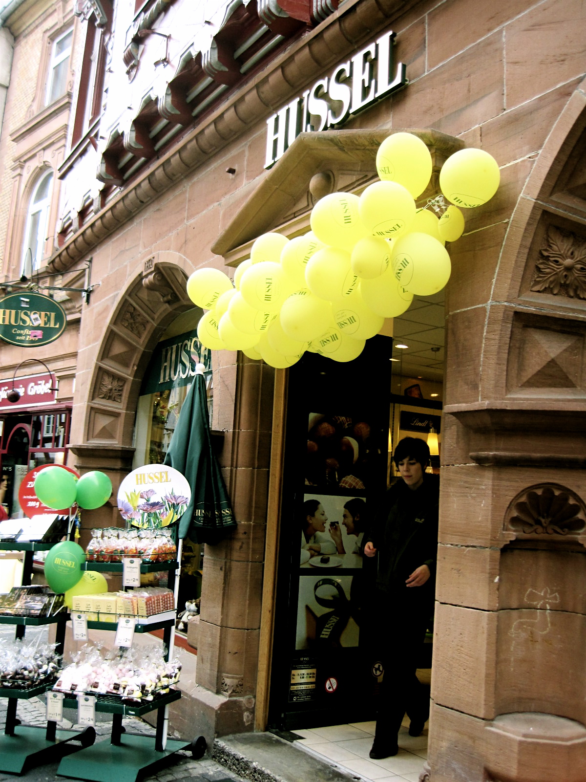 Srah&li: Germany 1 : Hussel Chocolates