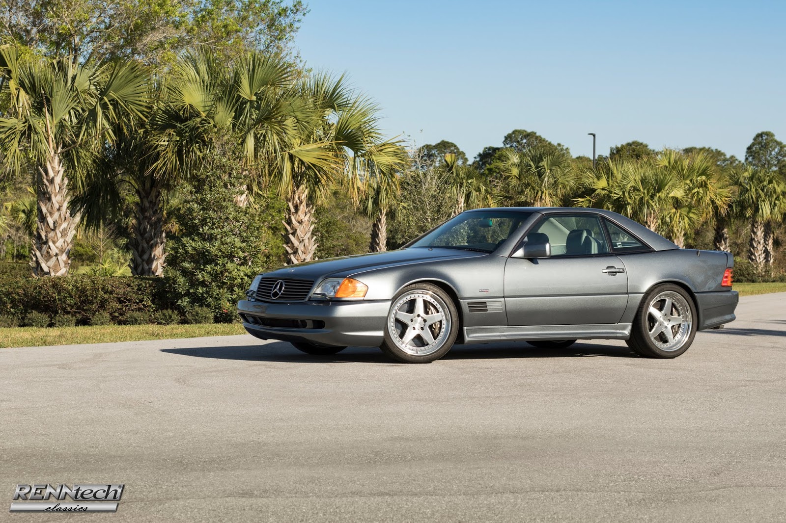 RENNTECH :: NEWS: RENNtech’s Resto Mod | 1998 Mercedes-Benz SL500
