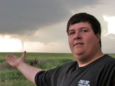 EXTREME CHASE TOURS TORNADO HUNTER: Andy Gabrielson - 1987-2012