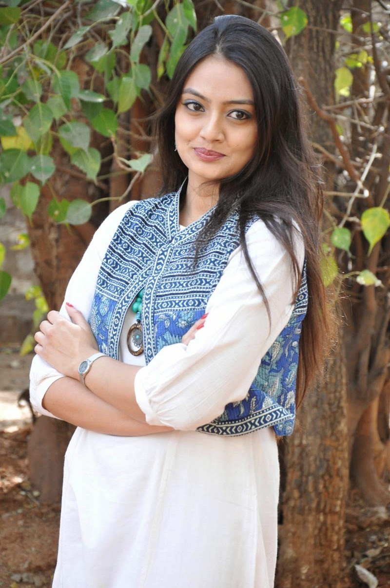 Nikita Narayan Latest Photoshoot - Latest Movie Updates, Movie ...
