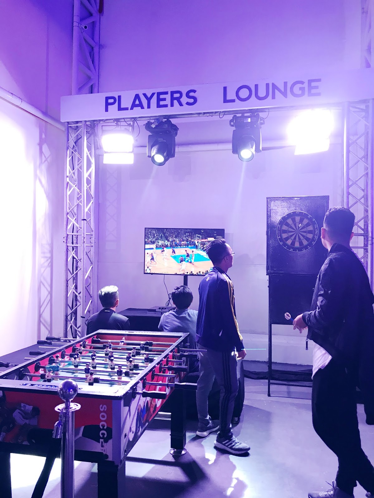 Happy 40 years, Toby's Sports!♥ - ARTSY FARTSY AVA