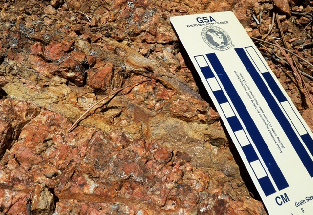 Colorado Earth Science: Ancient Sandstone Injected into Pikes Peak ...