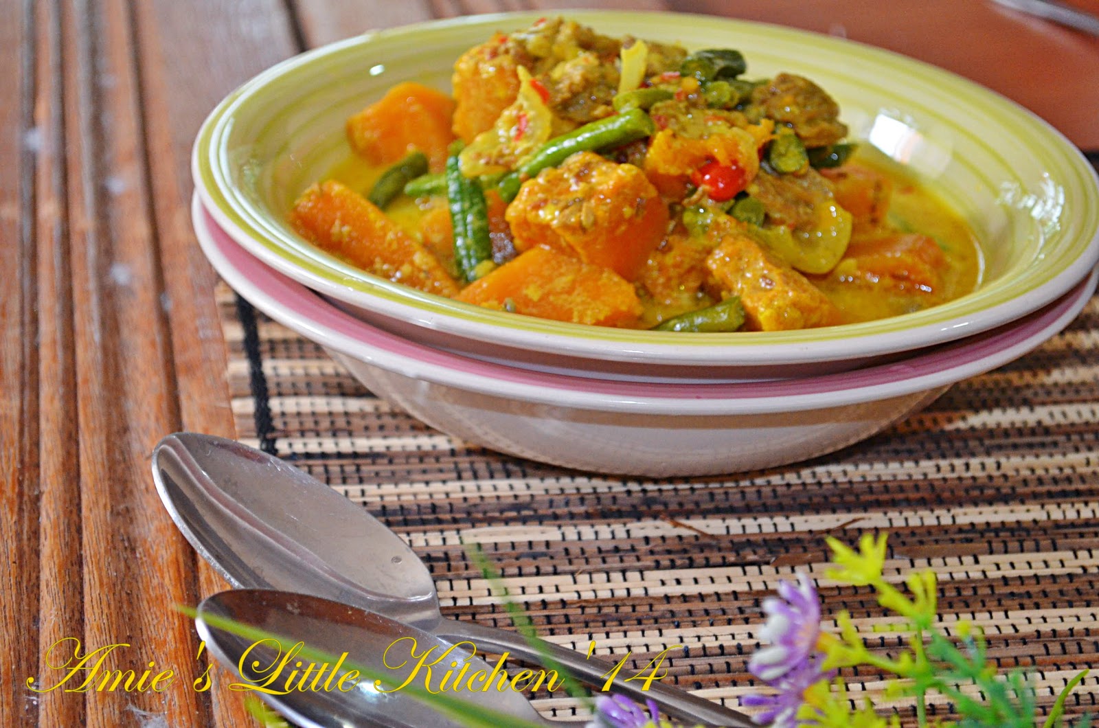 Berseleranya Makan Sayur Labu Manis Masak Lemak Sama Daging! - Amie's ...