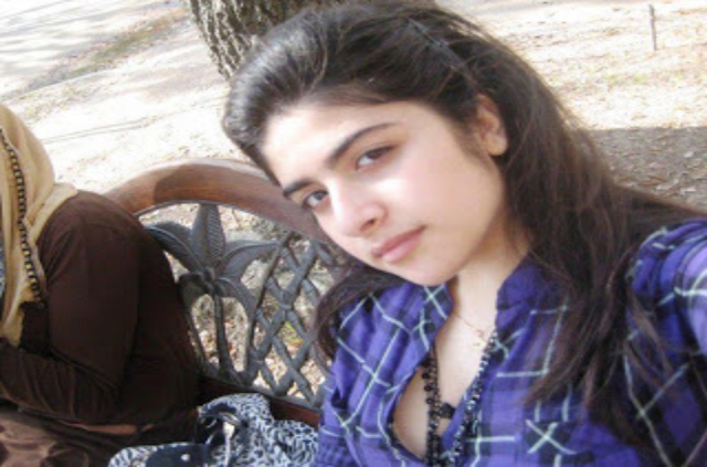 BEAUTIFUL TOP PAKISTANI GIRLS WALLPAPERS IMAGES IN HD - Wallpapers HD