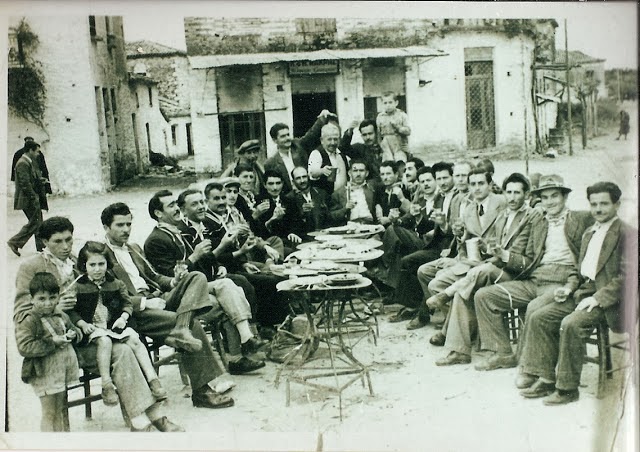 ΙΣΤΟΡΙΑ,ΛΑΟΓΡΑΦΙΑ,ΠΑΡΑΔΟΣΗ.: ΕΞΗ ΠΑΛΙΕΣ ΦΩΤΟΓΡΑΦΙΕΣ ΜΕ ΠΡΟΣΩΠΑ ΤΗΣ ΒΑΛΥΡΑΣ