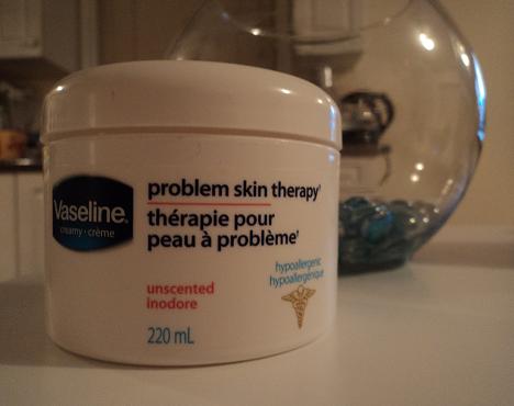 Strictly Skincare: Vaseline Problem Skin Therapy Cream