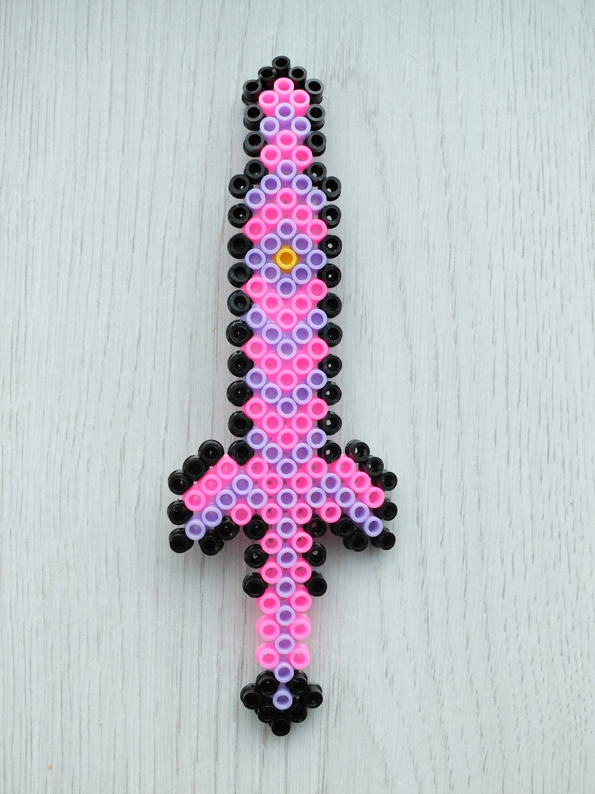 Pyssla Ideas: Pink Sword