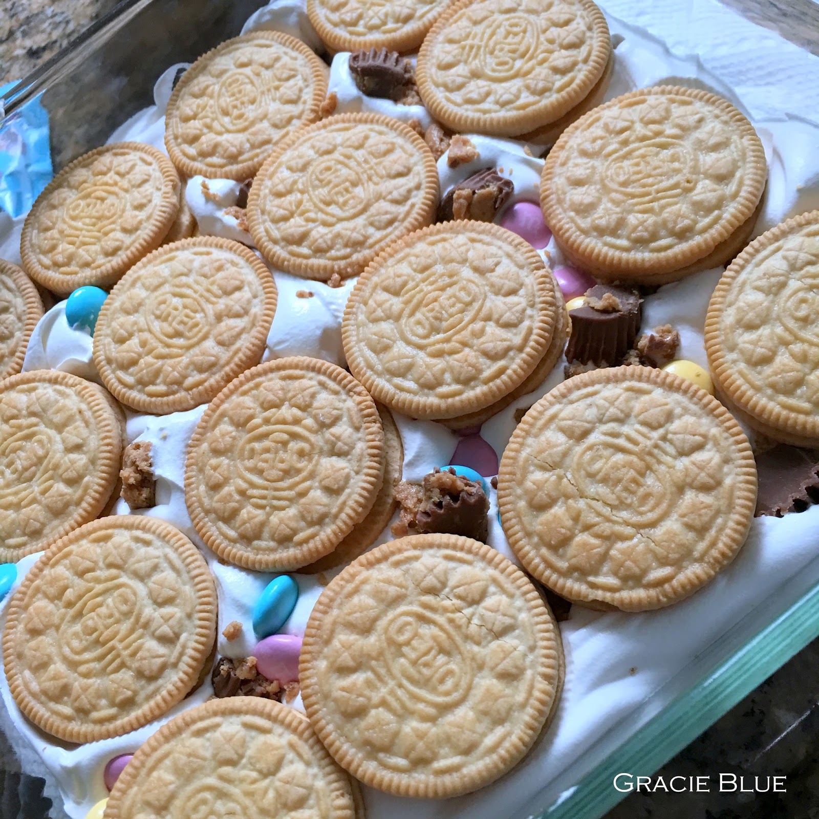 Gracie Blue : Easiest Easter Dessert {No Bake Golden Oreo Cake}