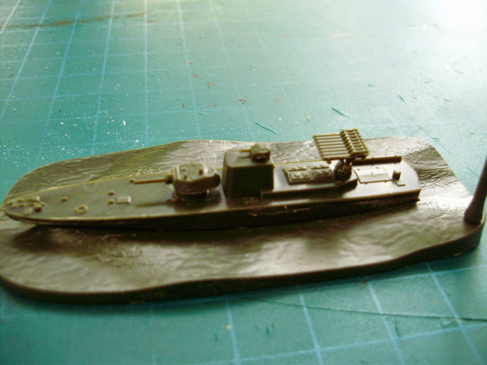 Modelarstwo: Soviet Armored Boat Zvezda 1:350 Recenzja