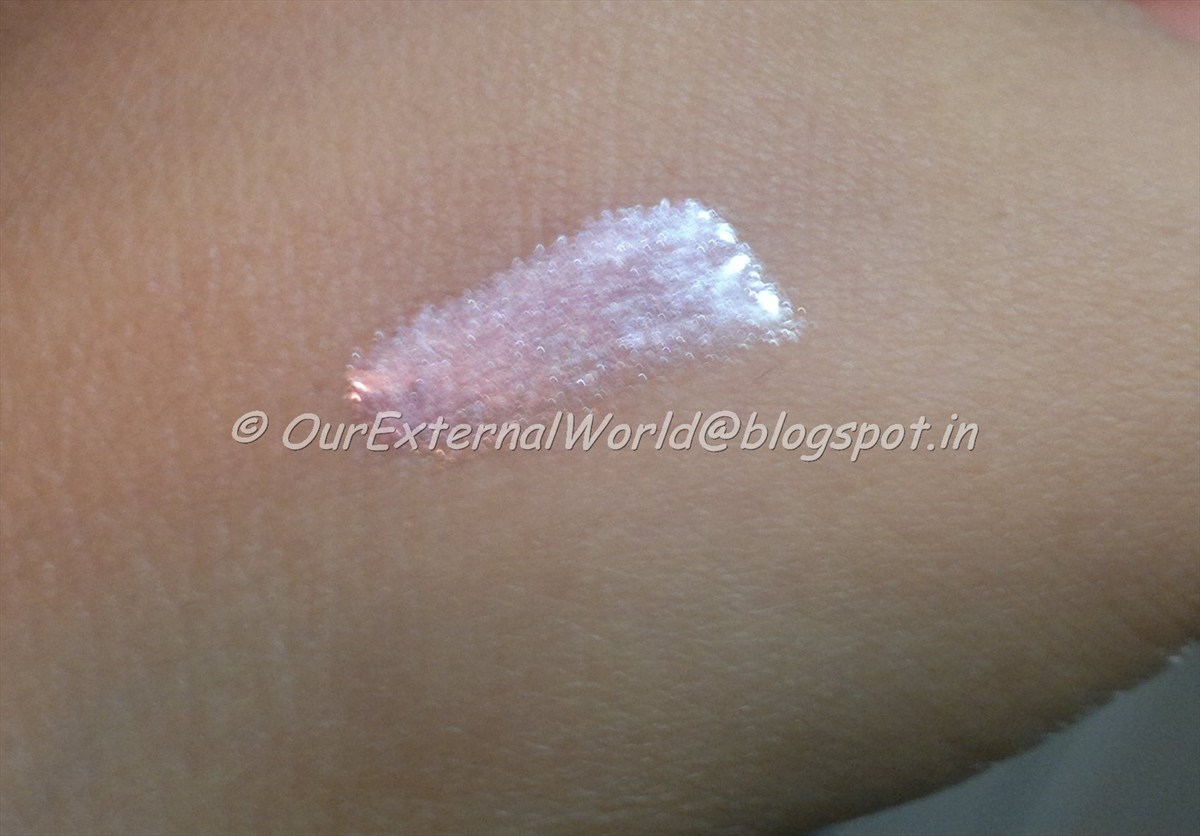 What's On My Lips - Icing Frosty Pink Lip Gloss - Review