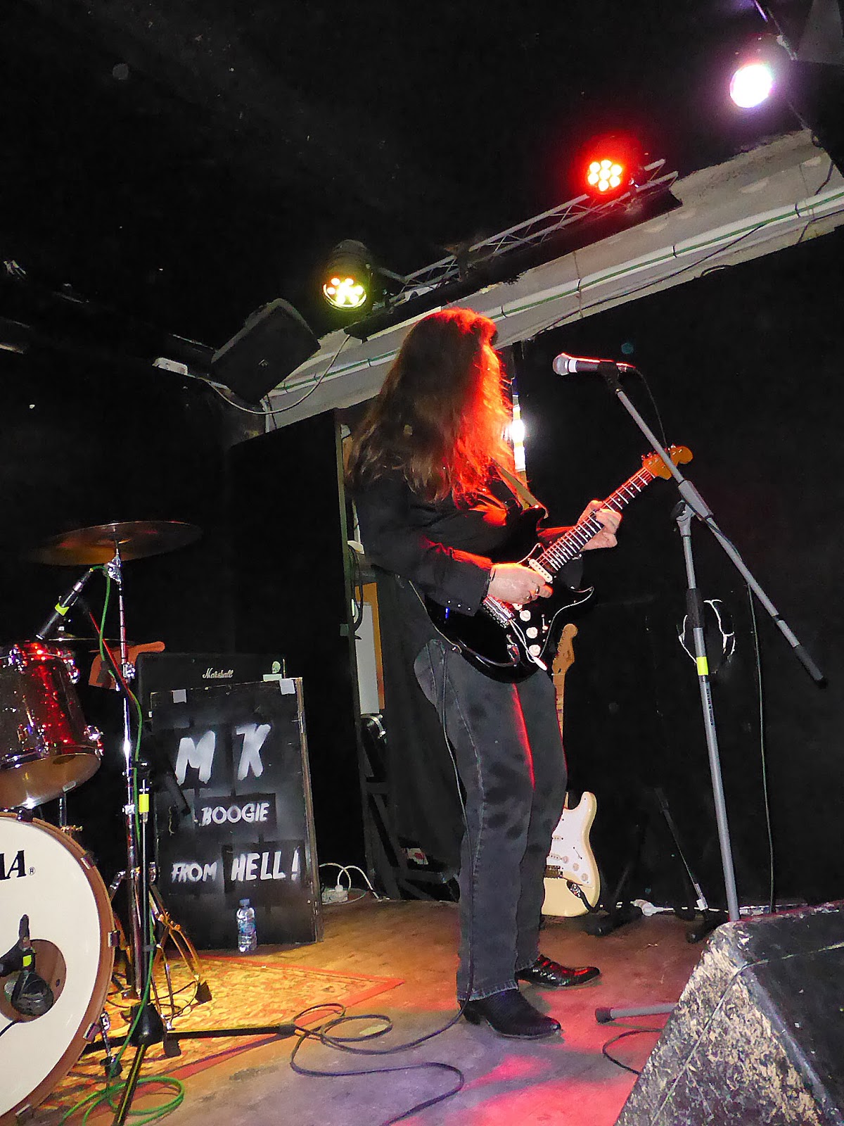 H M F A E : MICHAEL KATON