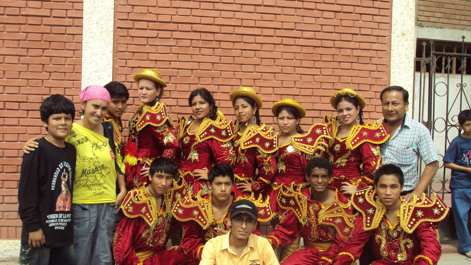 ELENCO DE DANZAS COSTUMBRES DEL PERU CHEPEN