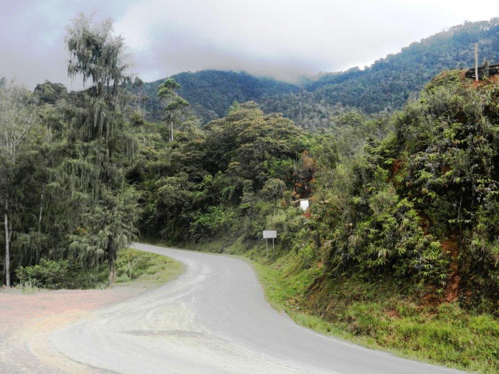 Malum Nalu: Postcards from Daulo Pass