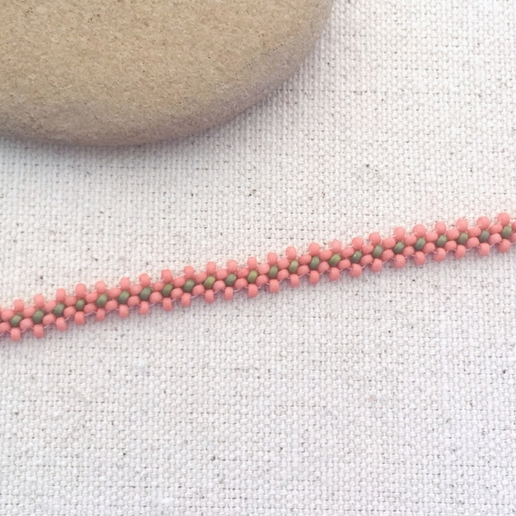 Lisa Yang Jewelry : Native American Technique for Daisy Chain Stitch