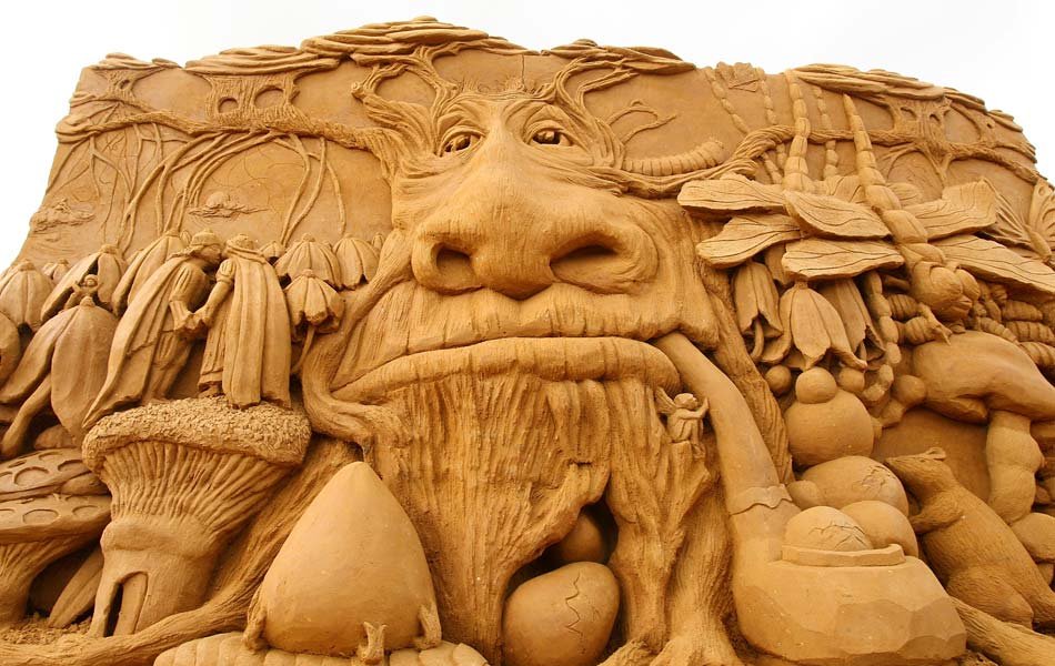 Discoveries and Perceptions: Astonishing Sand Statues Around the World