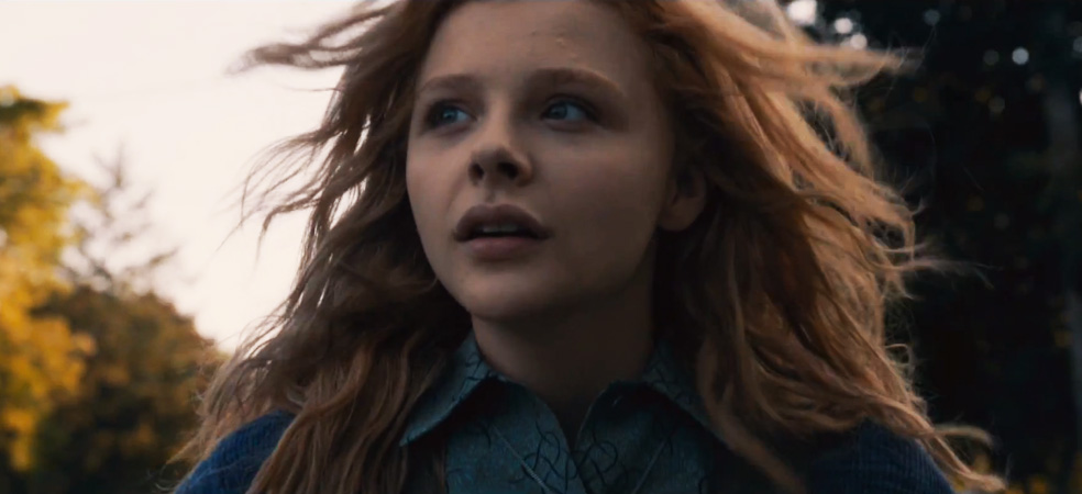 First Full Trailer for Carrie Remake Looks too Awesome than Scary ...