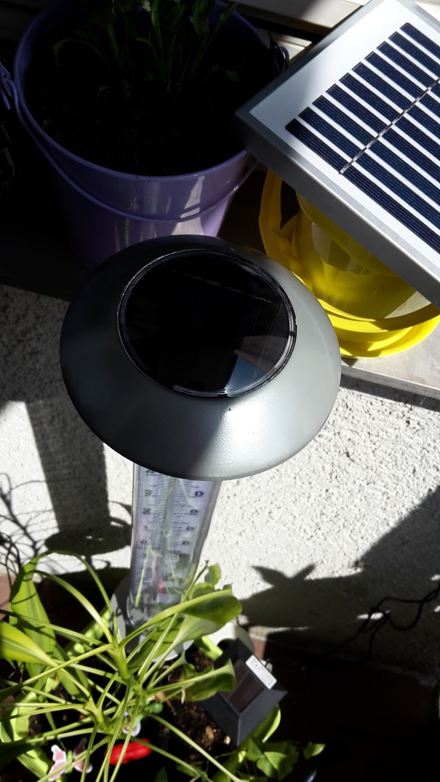 Mona's Blog: oneConcept Sunometer großes Gartenthermometer Thermometer ...