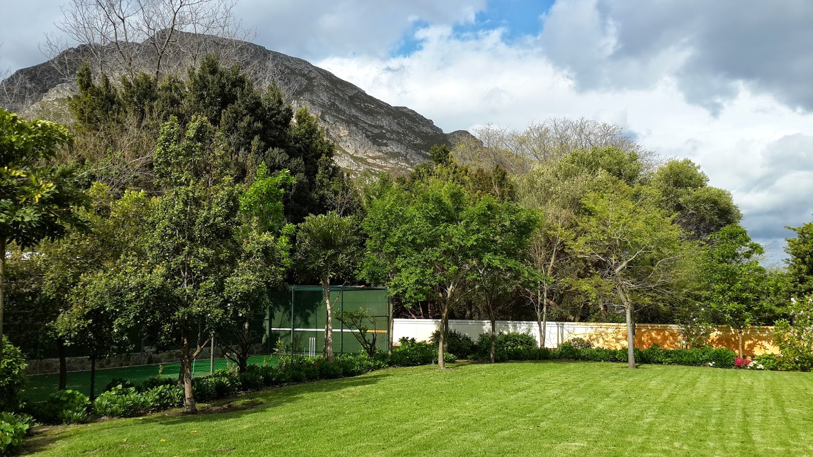 Fynbos Gardens Hermanus: House Botes - Fernkloof - Hermanus