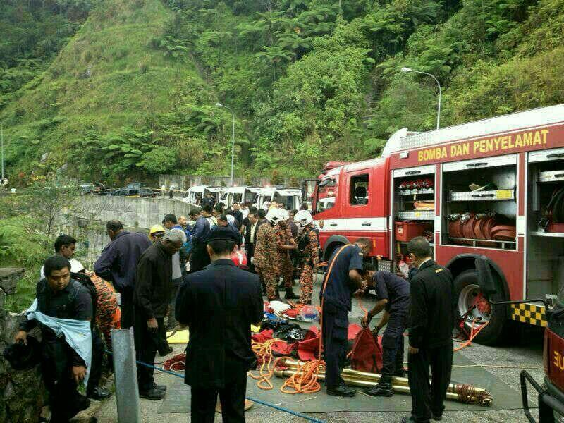 Gambar Tumpang: Genting