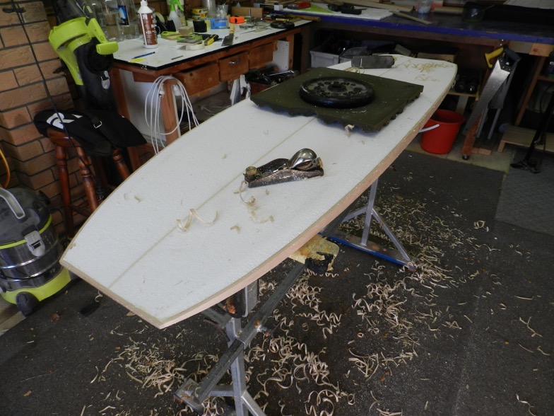 Wooden Surfboards: The complete build process for an unglassed wooden board