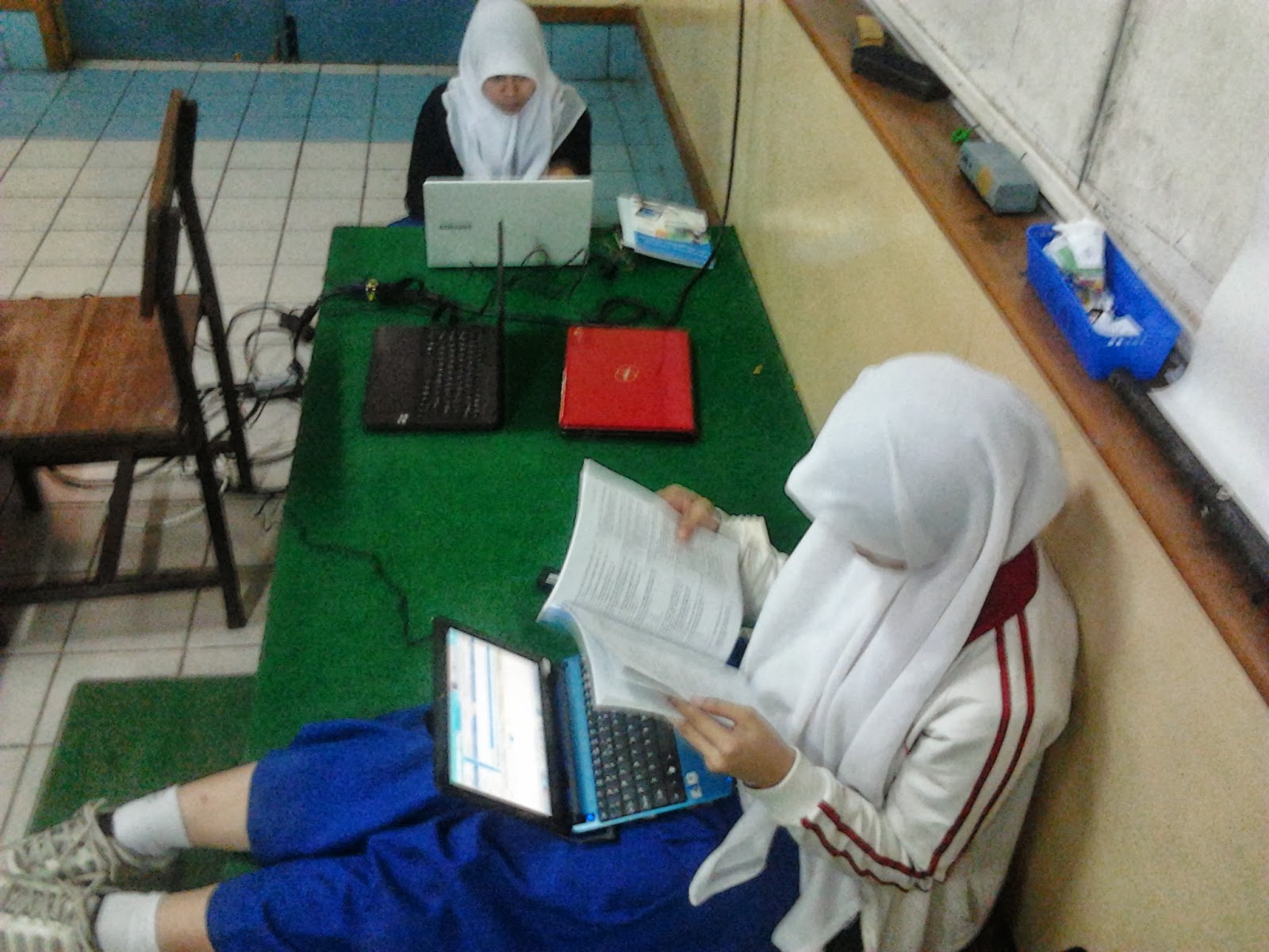 Soal Latihan US Kelas XII SMM Percik - Adhe Tora's Blog