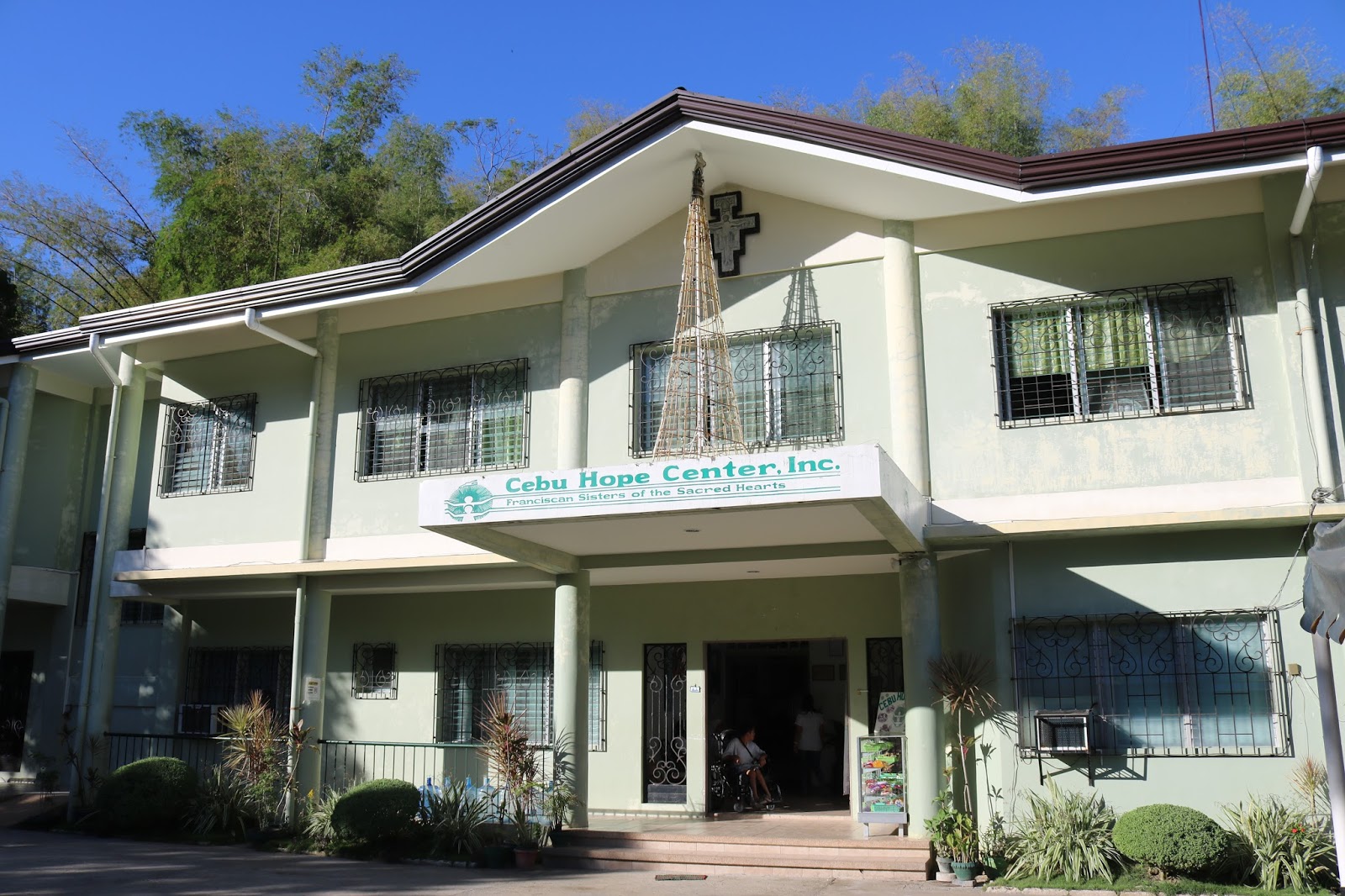 Around the World in (Approximately) 80 Days: Day 3: Cebu City, the ...