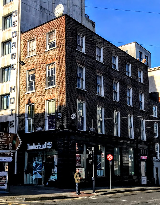 Patrick Comerford: A corner shop in Limerick brings together Georgian ...