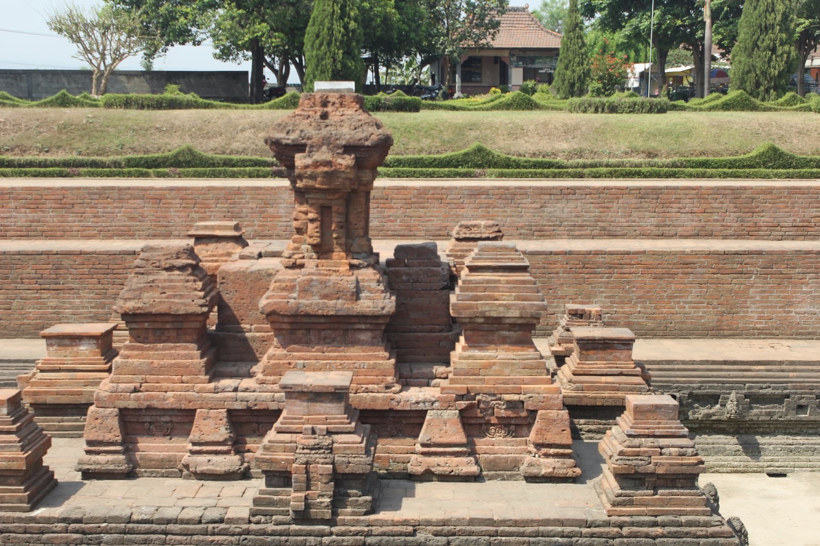 Best Travel Destinations: Candi Tikus, The Place of Holy Water