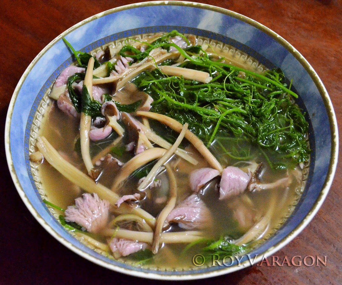 dinengdeng nga uong-bunton ken balang a paria, wild mushroom soup with ...