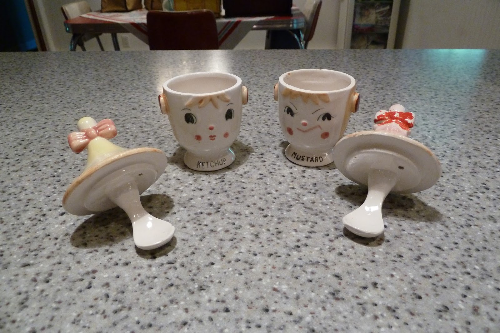 Kitschy Vintage: Community Garage Sale Finds