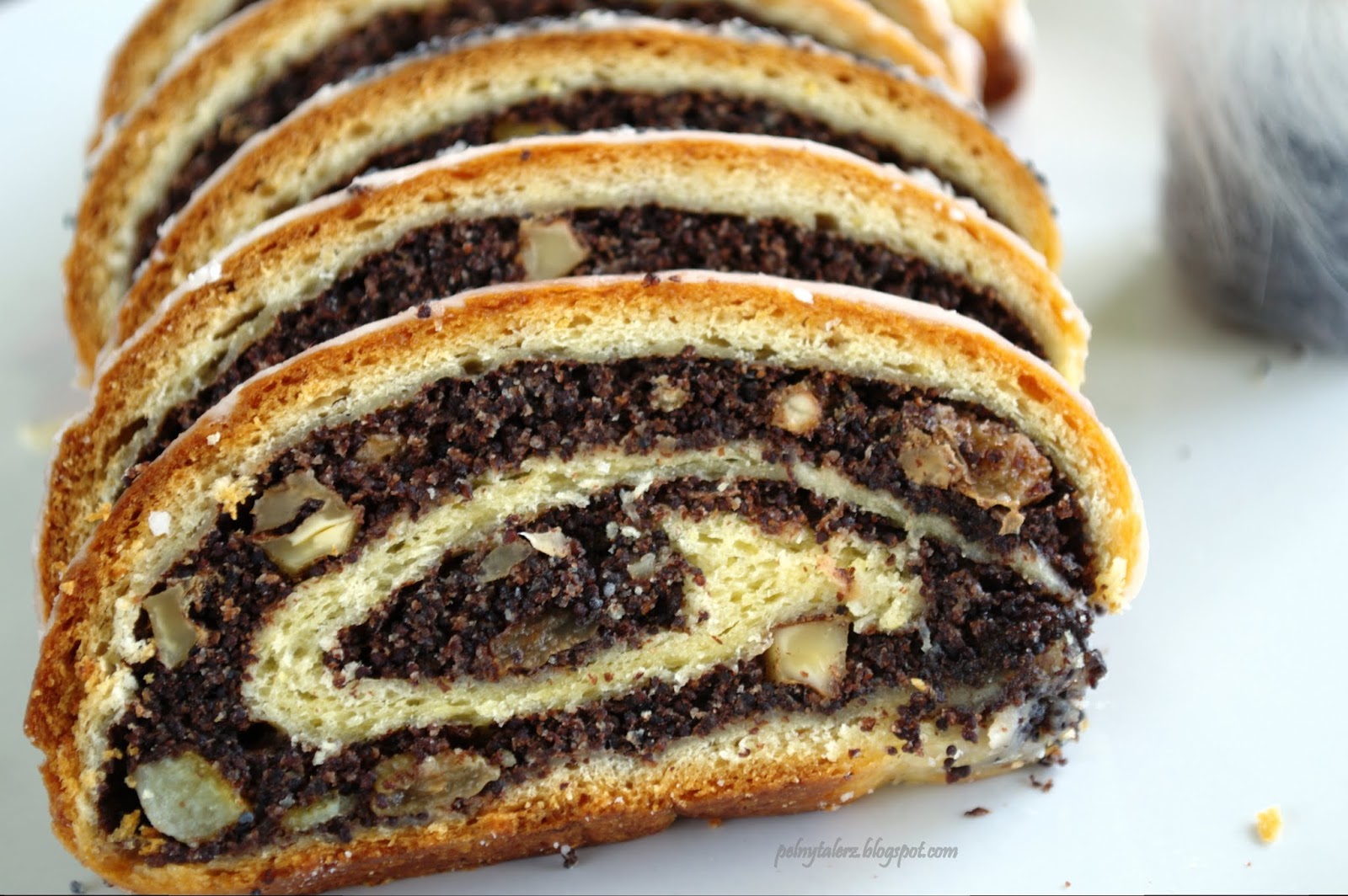 Makowiec zawijany, czyli rolada makowa