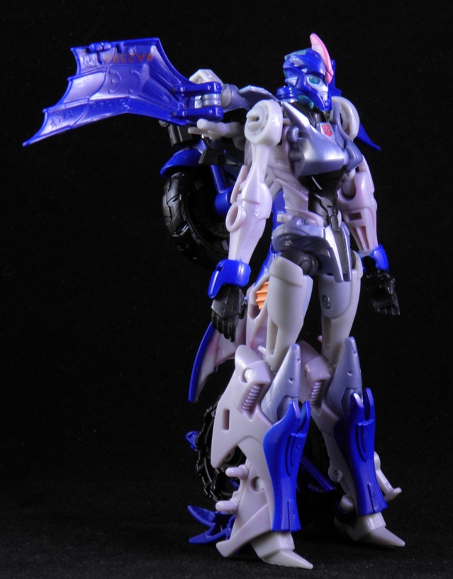 She's Fantastic: Transformers: Prime - Beast Hunters ARCEE!