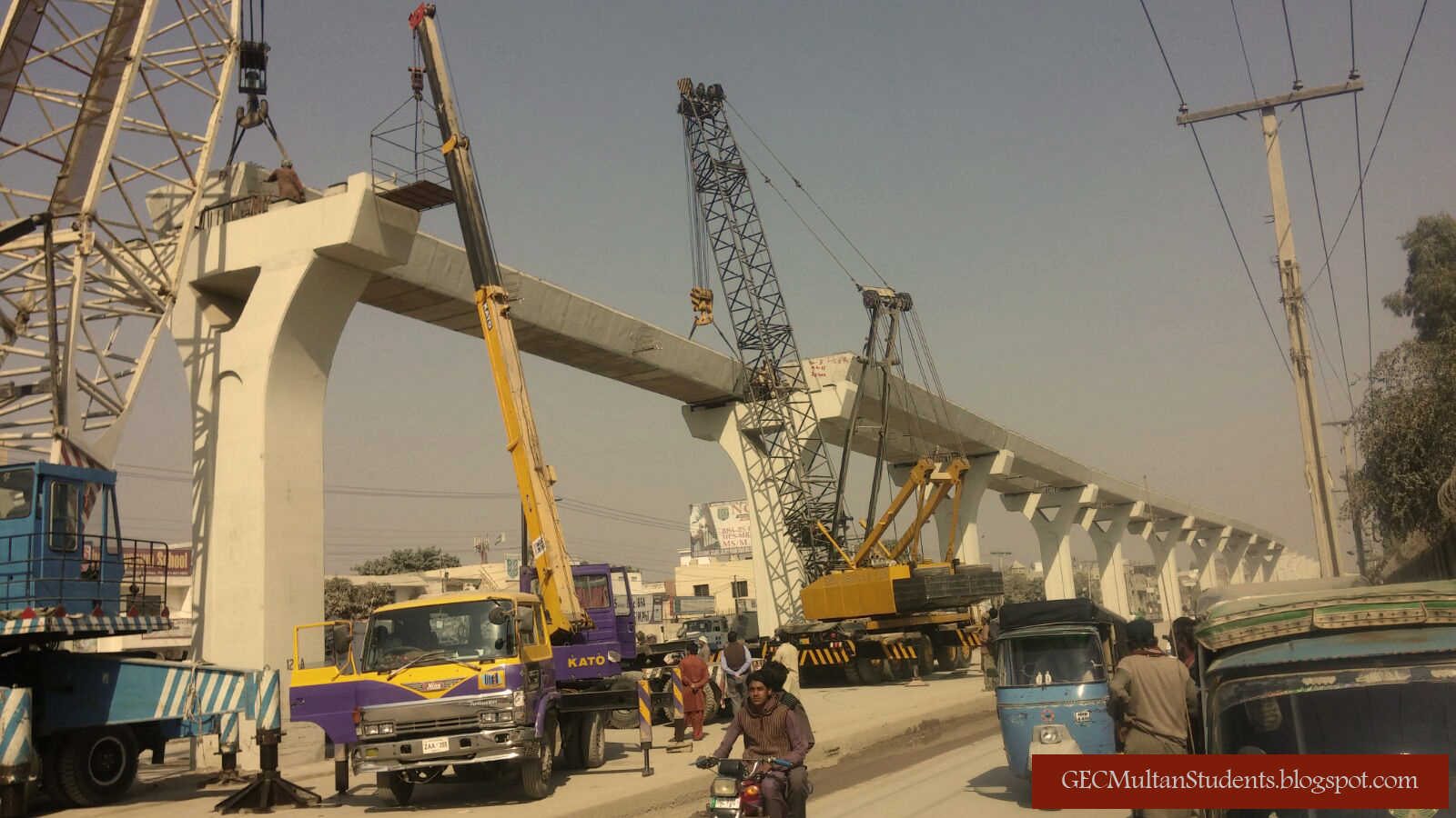 Grid Launching of Metro Bus Project on Bosan Road Multan - Govt Emerson ...