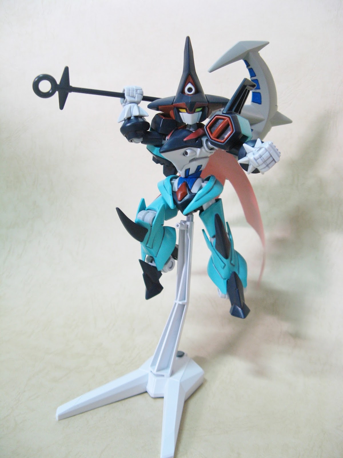 "Dan-Ball Senki "紙箱戰機W LBX 1 : 1 TRITON 特靈頓