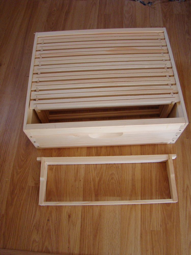 Rurification | Robin Edmundson: Parts of a Langstroth Beehive