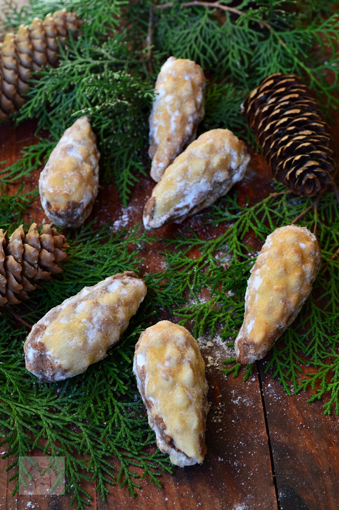 Nuci umplute cu crema - CAIETUL CU RETETE